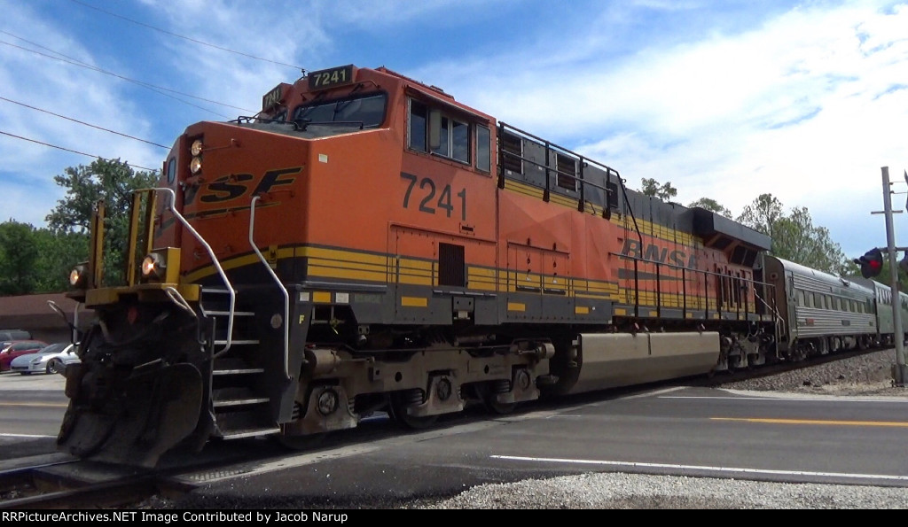 BNSF 7241 West, inspection train